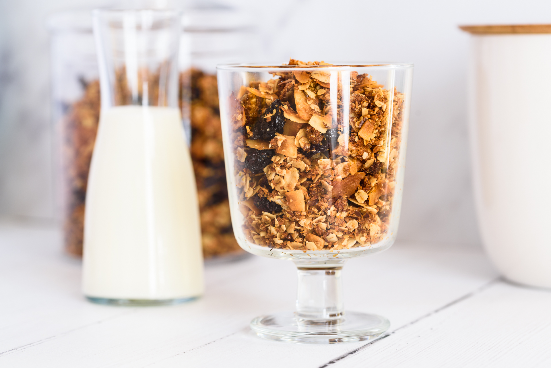 Fruchtiges Knusper-Müsli (vegan) – Teigwunder